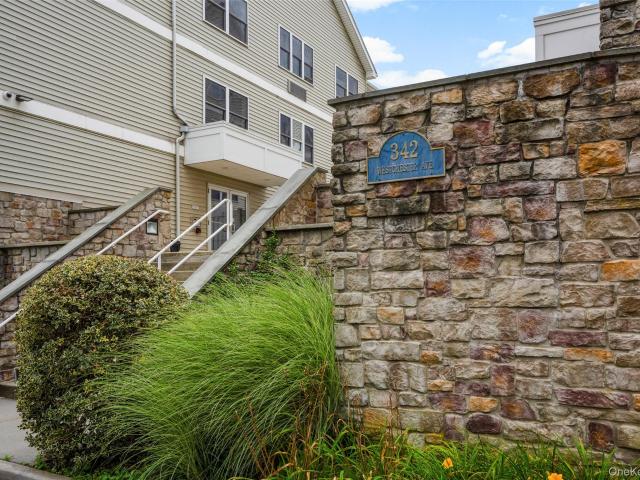 342 Westchester Avenue 25E