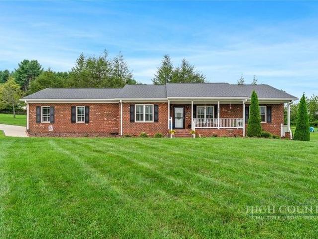 342 Willow Creek Dr, Jefferson, NC 28640