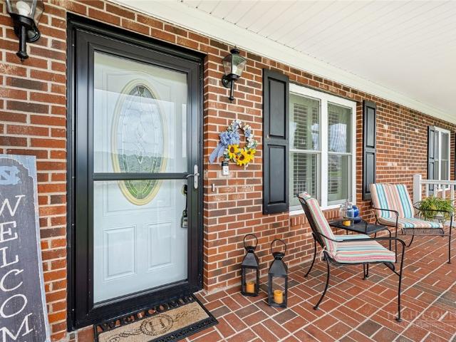 342 Willow Creek Drive