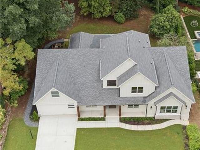 342 Valley Green Drive NE