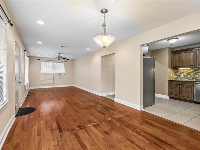 3434 Bruxelles Street