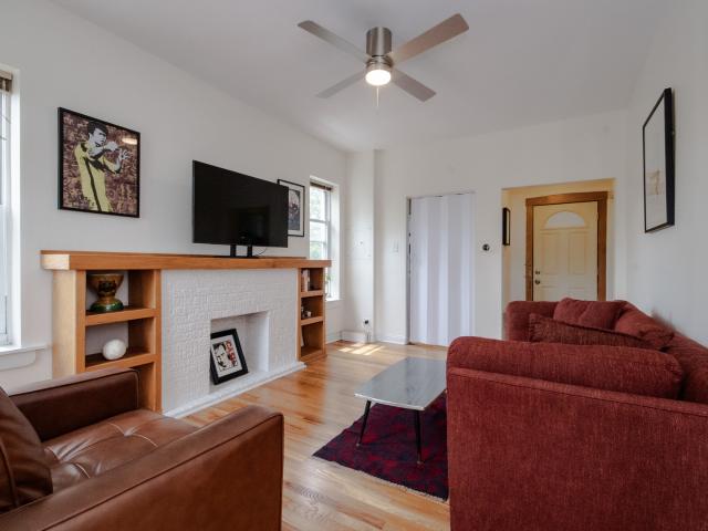 3434 W Leland Avenue # 3E