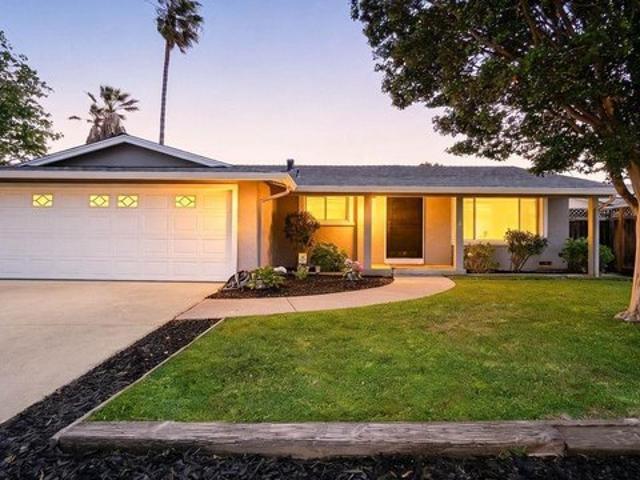 34352 Newton Ct, Fremont, CA 94555