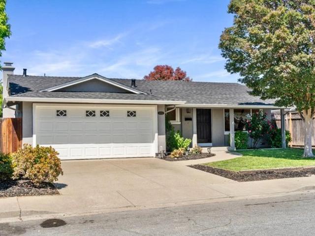 34352 Newton Ct, Fremont, CA 94555
