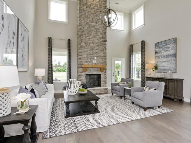 3435 Maywood Court