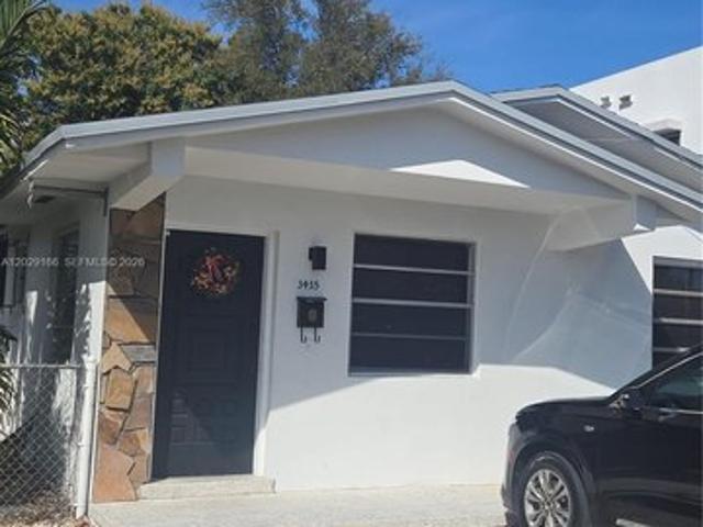 3435 NW 4th St, Miami, FL 33125