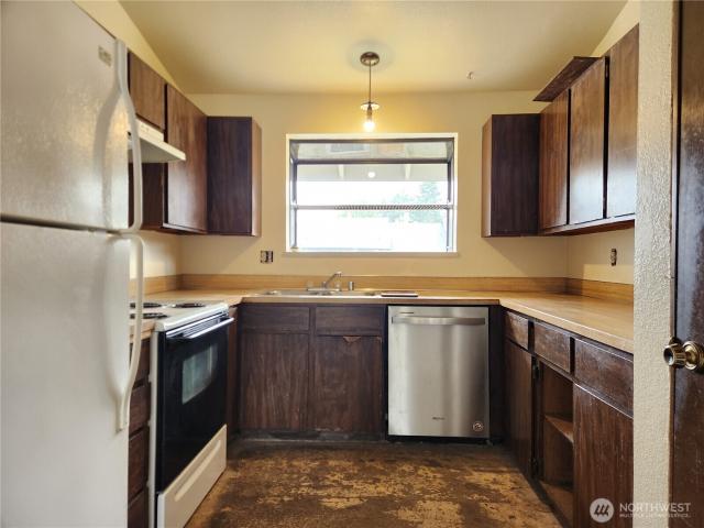 3435 Auburn Way S # 31