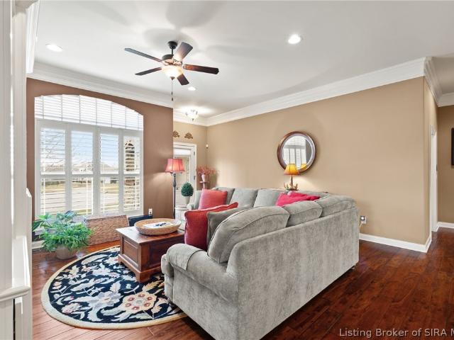 3435 Royal Lake Drive