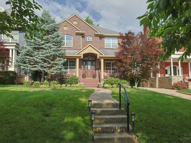 3435 Stettinius Ave, Cincinnati, OH 45208