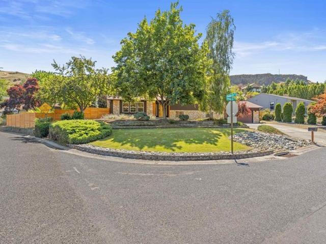 3435 Selway Dr, Lewiston, ID 83501