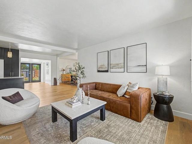 3436 E Glenrosa Ave, Phoenix, AZ 85018