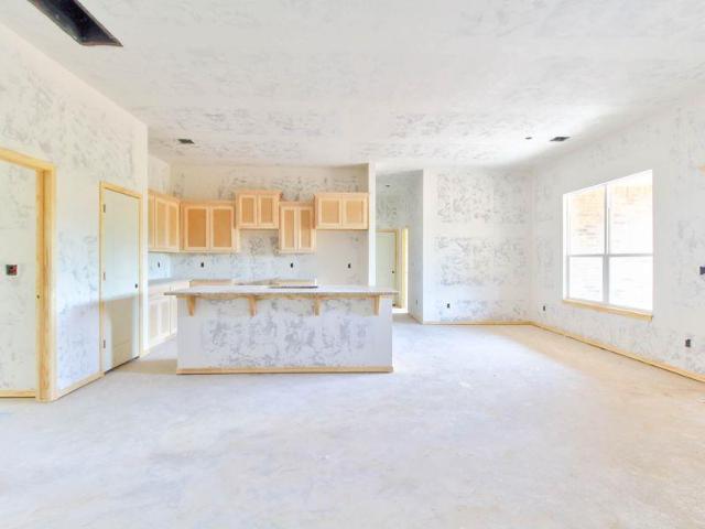 343725 Rock View Trail