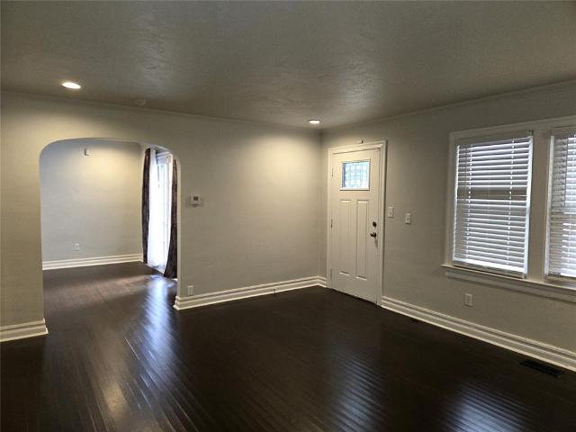 3437 NW 20 Street