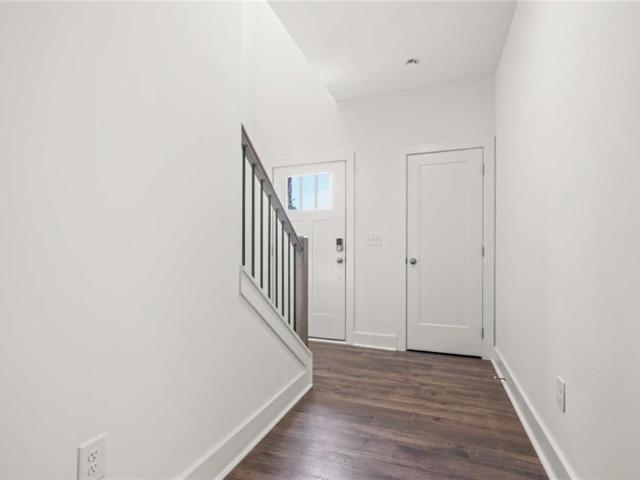 3437 Catalan Alley 20