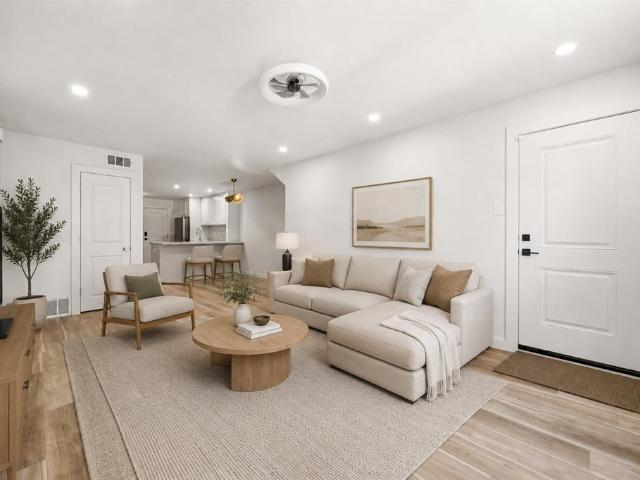 3438 McFarlin Boulevard # 202