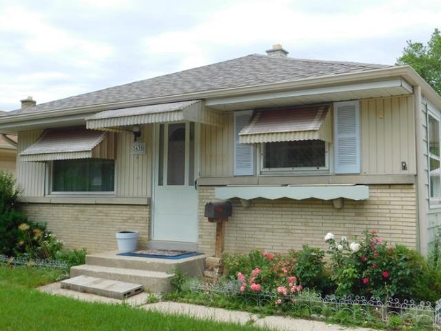 3438 S 81st St, Milwaukee, WI 53219