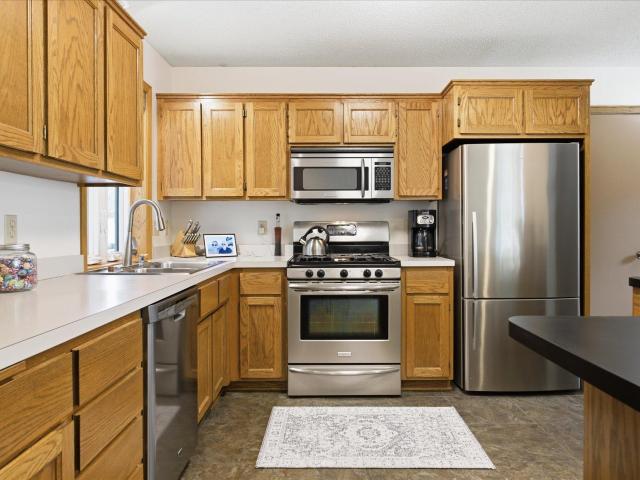3438 Silver Ln NE, St. Anthony, MN 55421 | MLS #7016 | Compass