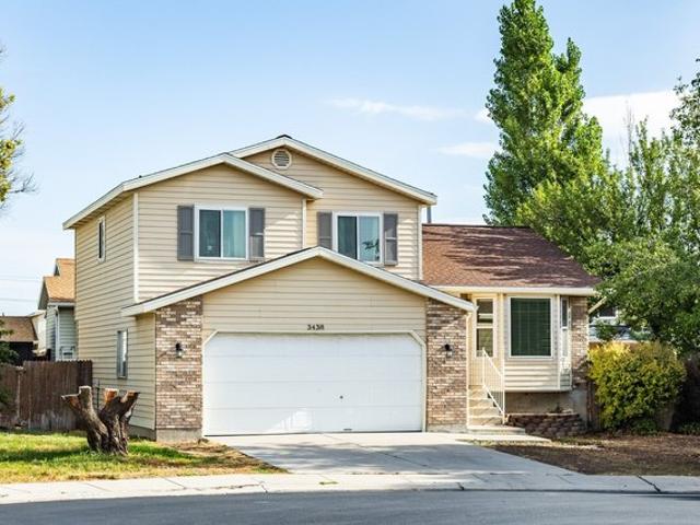 3438 W Charlesworth Cir, West Jordan, UT 84088