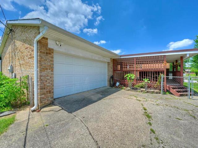 3439 Meadowlark Drive
