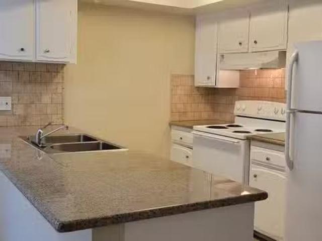 3430 North Marks Avenue, Unit 101 3430 N Marks Ave #101