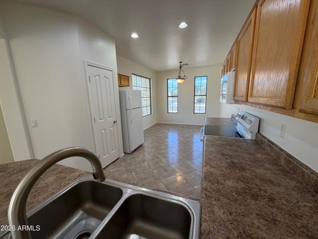 3430 e packard drive