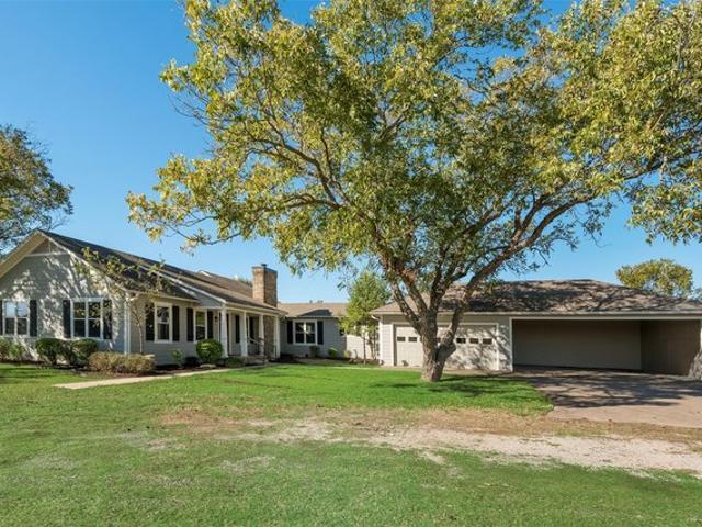 3430 FM 879, Ennis, TX 75119