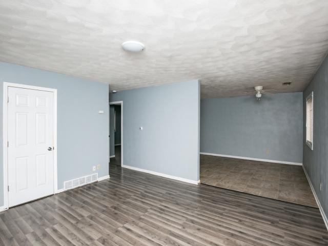 3430 Holiday Court # 4