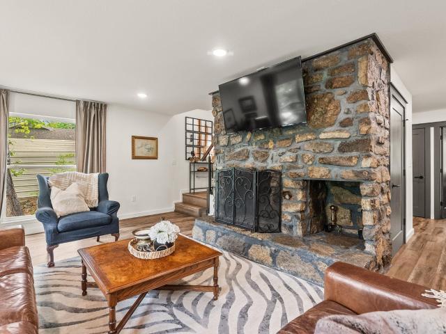 3430 Lake Cliff Road