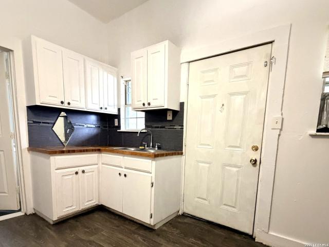 3430 S Flores St, Unit 2A, San Antonio, TX 78204 | MLS #1959 | Compass