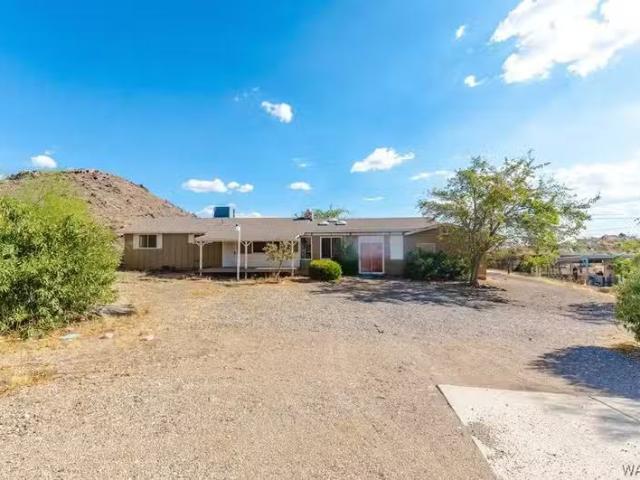 3430 W Chea Dr, Golden Valley, AZ 86413 MLS 019500