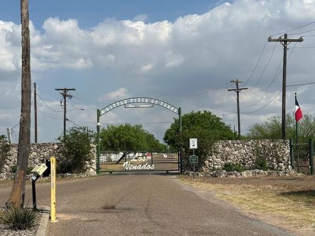 34313 Buck Fawn Dr, Edinburg, TX 78541