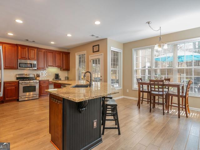 3431 Blaisdell Road