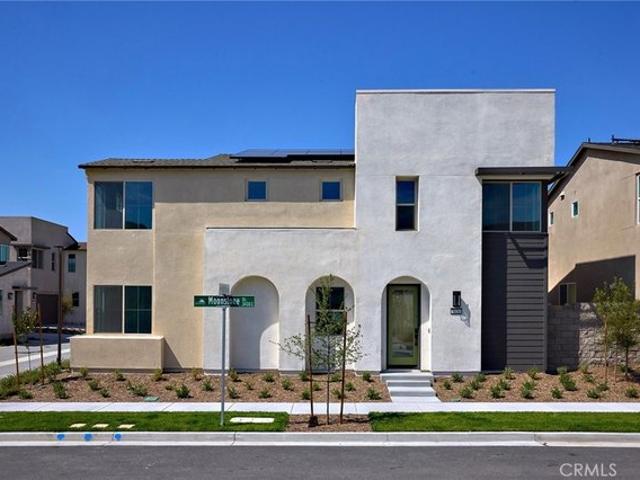 3431 E Moonstone Dr, Ontario, CA 91761