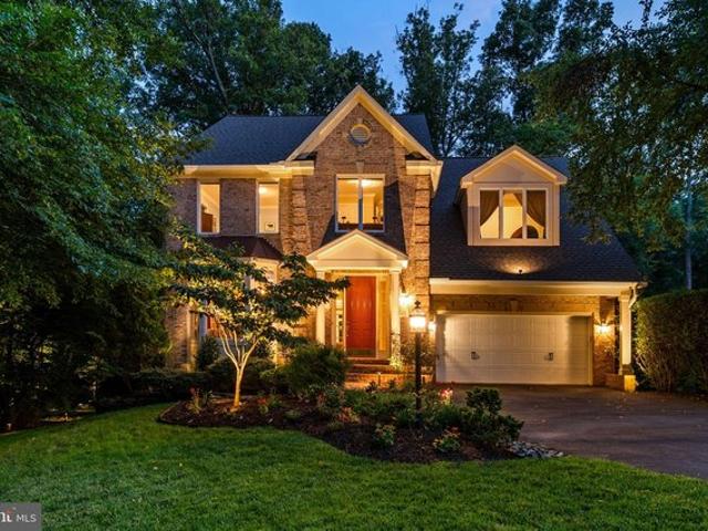 3431 Putnam St, Falls Church, VA 22042