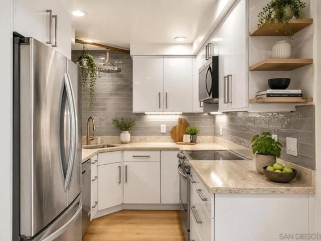 3431 Park Blvd Apt 202, San Diego, CA 92103