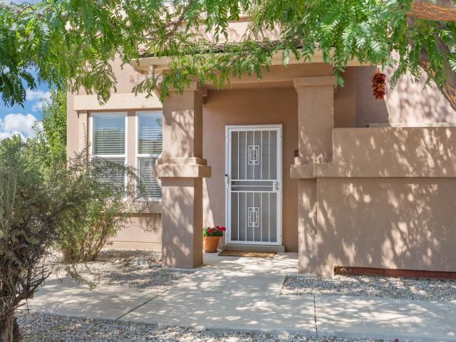 3432 B San Luis