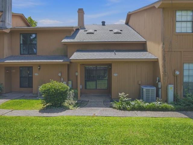 3432 Stonebrook Pl, Shreveport, LA 71105
