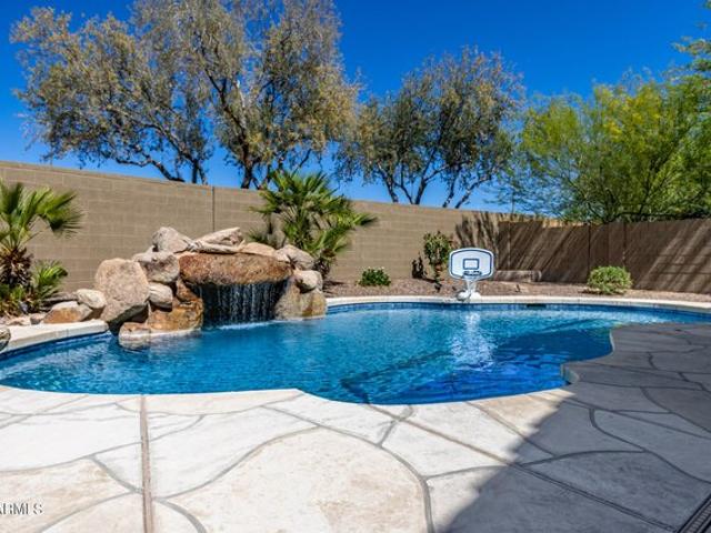 3432 W Steinbeck Dr, Anthem, AZ 85086
