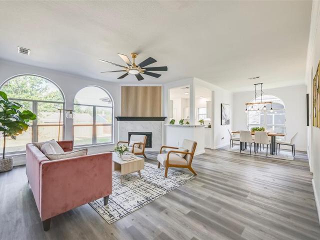 3433 Mayflower Court