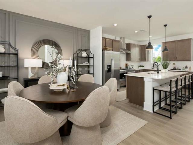 3433 Nectarine Lane
