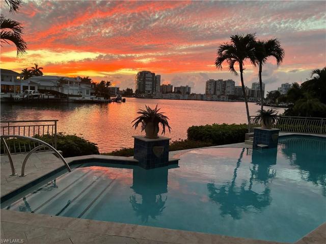 3433 Crayton Rd, Naples, FL 34103 | MLS #226010
