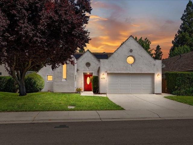 3433 Des Moines Dr, Stockton, CA 95209