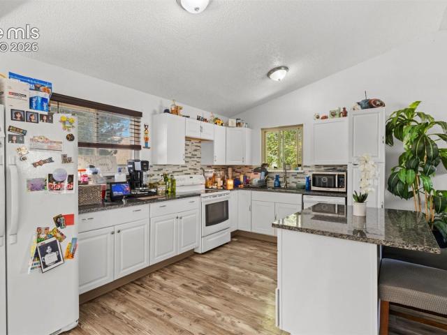 3433 Hunterwood Drive