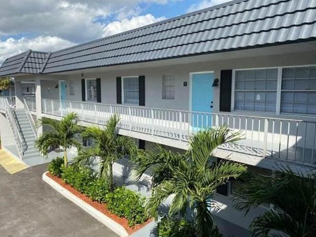 3433 Helena Dr #5, Lake Worth, FL 33461