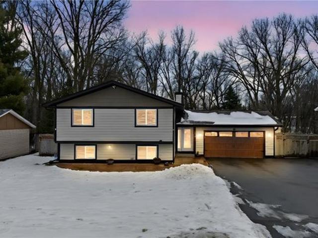 3433 77th Ave N, Brooklyn Park, MN 55443