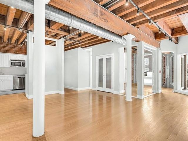 343 Commercial St Unit 112, Boston, MA 02109