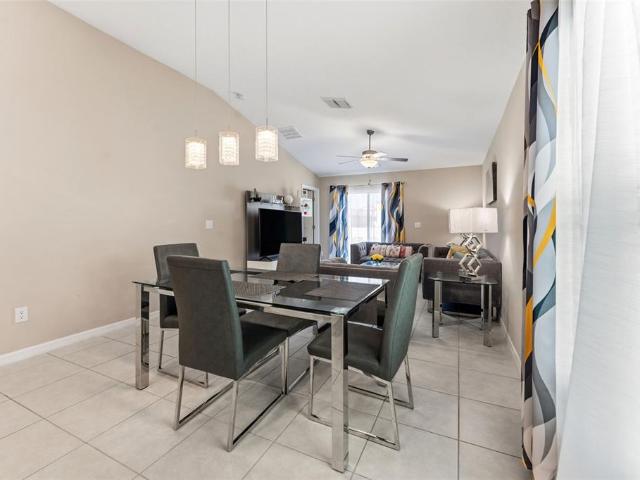 343 Argyll Dr, Spring Hill, FL 34609 | MLS #TB8488