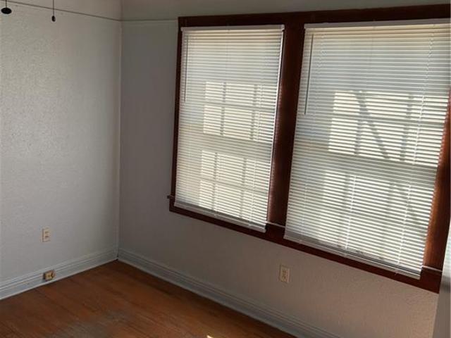 343 Aris Avenue