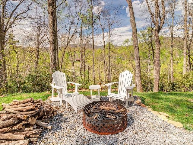 343 Garren Creek Rd, Fairview, NC 28730 | MLS #4362 | Compass