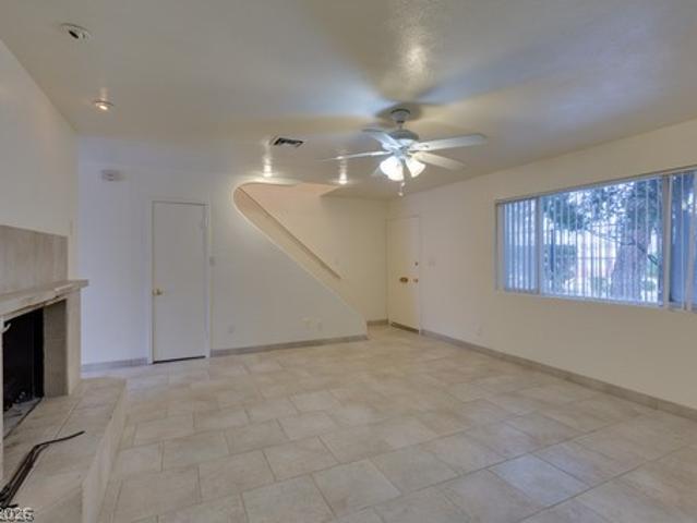343 Greenbriar Townhouse Way 343